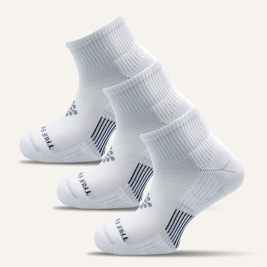 MEN'S QUARTER COMPRESSION + INFRARED SOCKS – TRUEENERGY® Socks